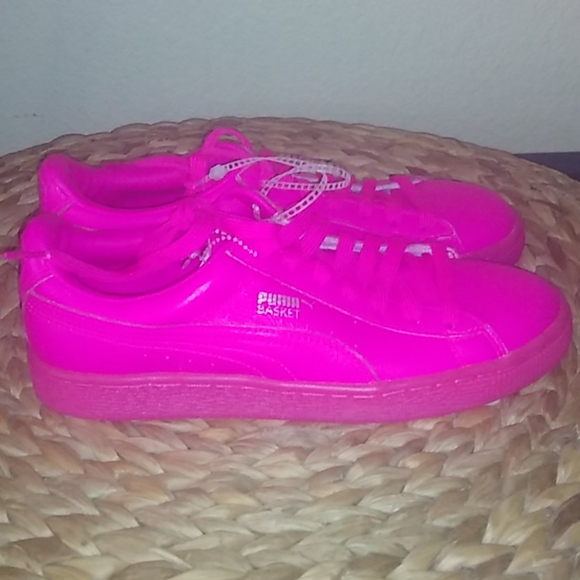 Puma | Shoes | Nwt Puma Neon Sneakers | Poshmark